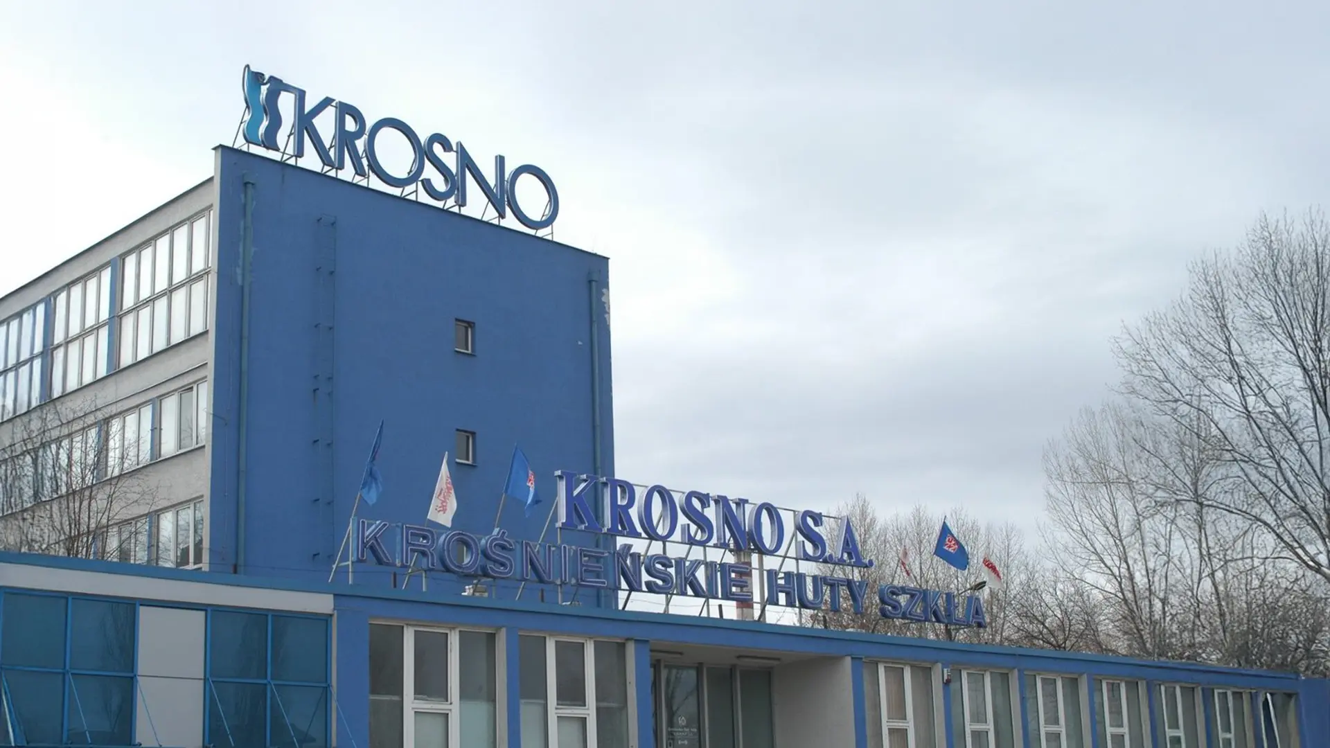 Huta szkła KROSNO: Odkryj historię i wyjątkowe wyroby ze szkła